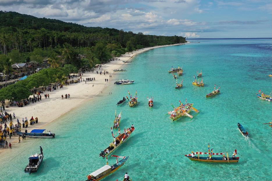 Festival Tanjung Waka 2022, Bangkitkan Parekraf di Maluku Utara ...