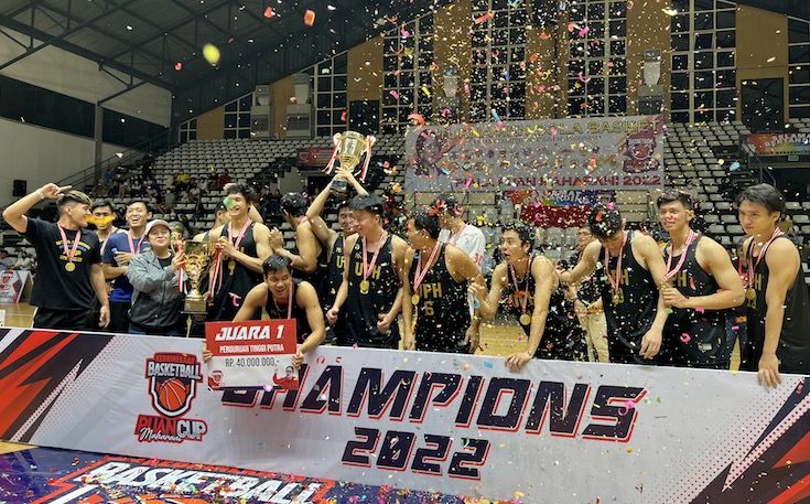 UPH Tekuk Perbanas di Turnamen Basket Puan Maharani Cup 2022 ...