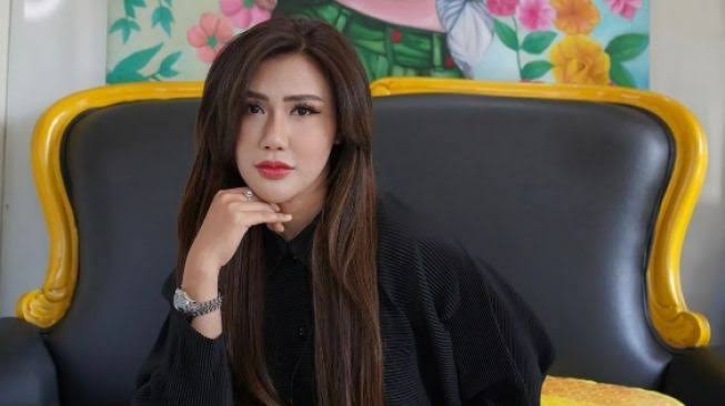 Wow, Rey Utami Bikin Kejutan Jadi Artis Terkaya Indonesia ...