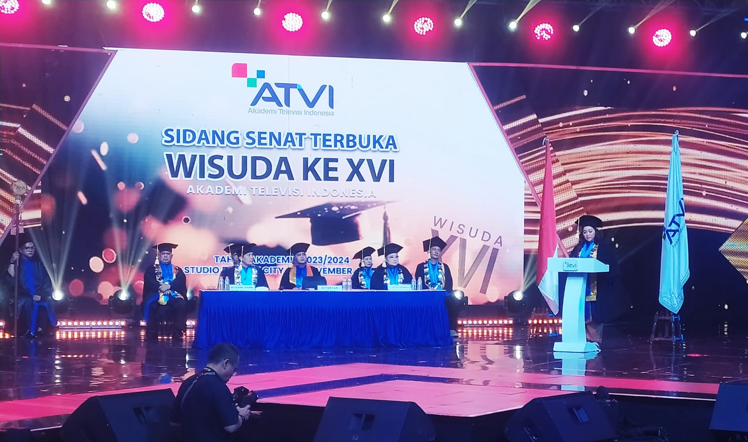 Wisuda ATVI: Budaya Kerja Keras dan Akhlak Mulia, Bekal Karir Masa Depan - sinarharapan.net