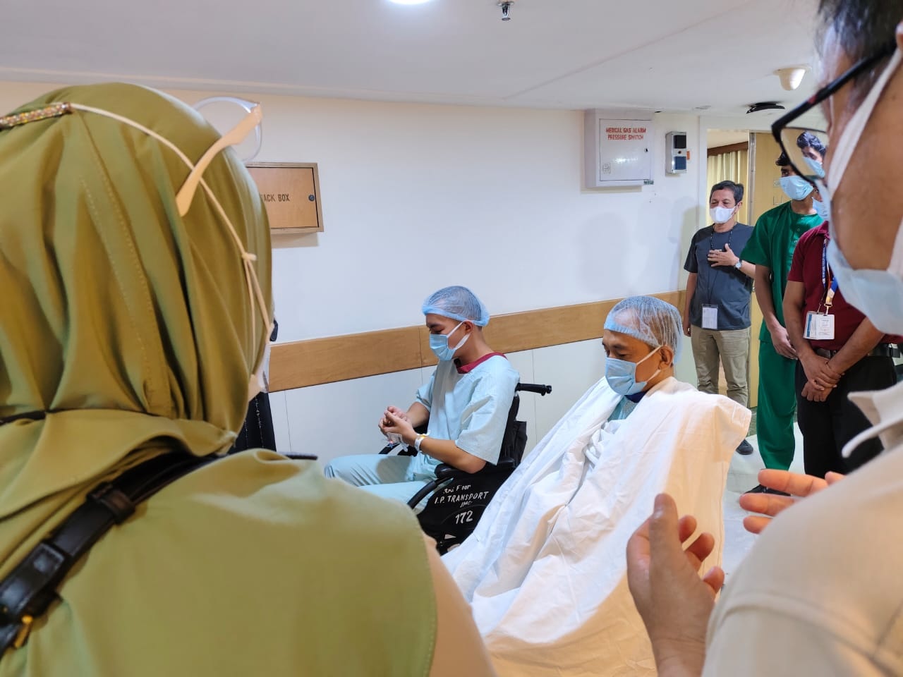 Operasi 18 Jam, Andi Arief Sudah Sadar Setelah Transplantasi di India ...