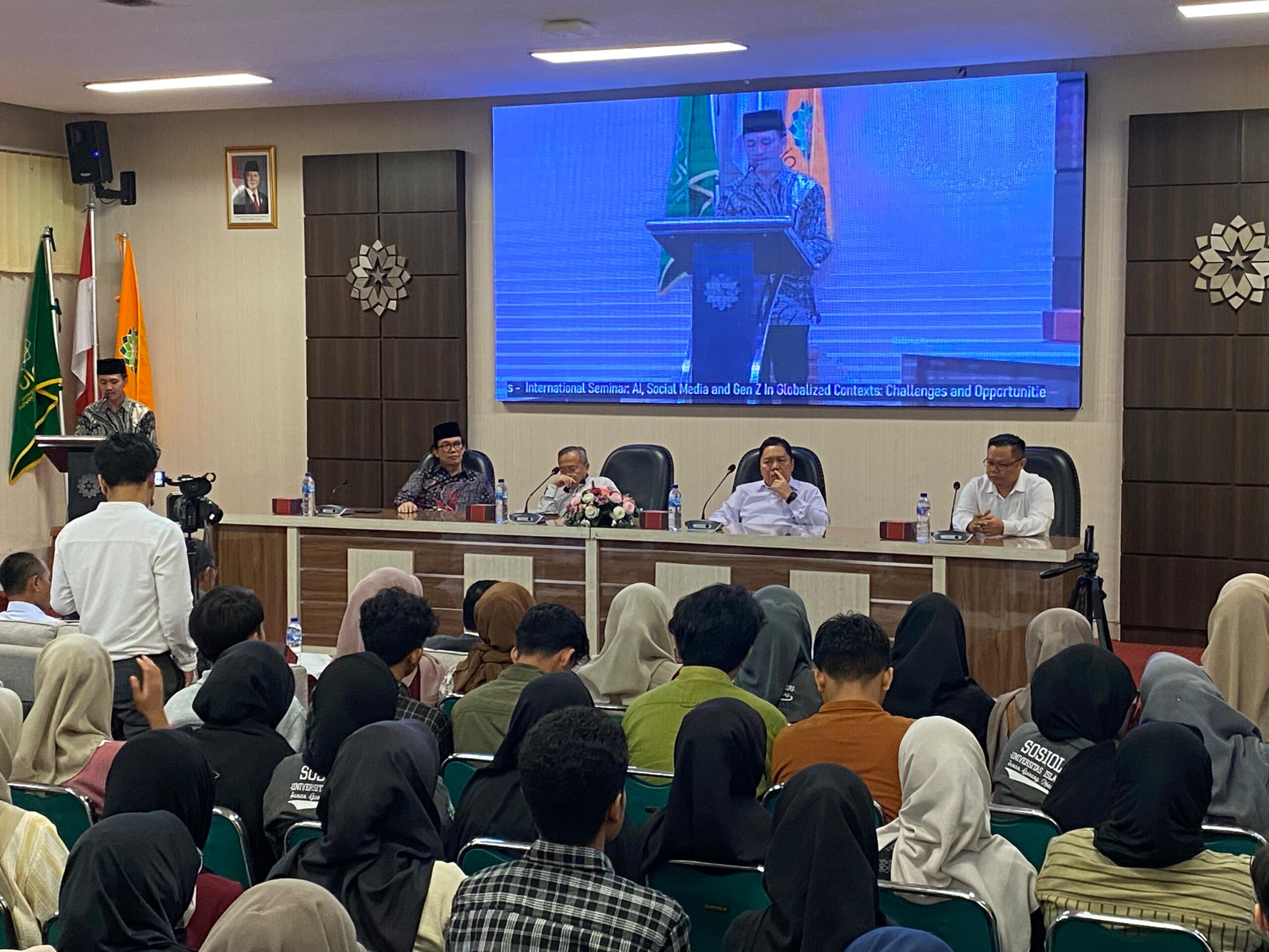 Dosen UIN Bandung Minta Masyarakat Menyaring Informasi Daftar Produk ...
